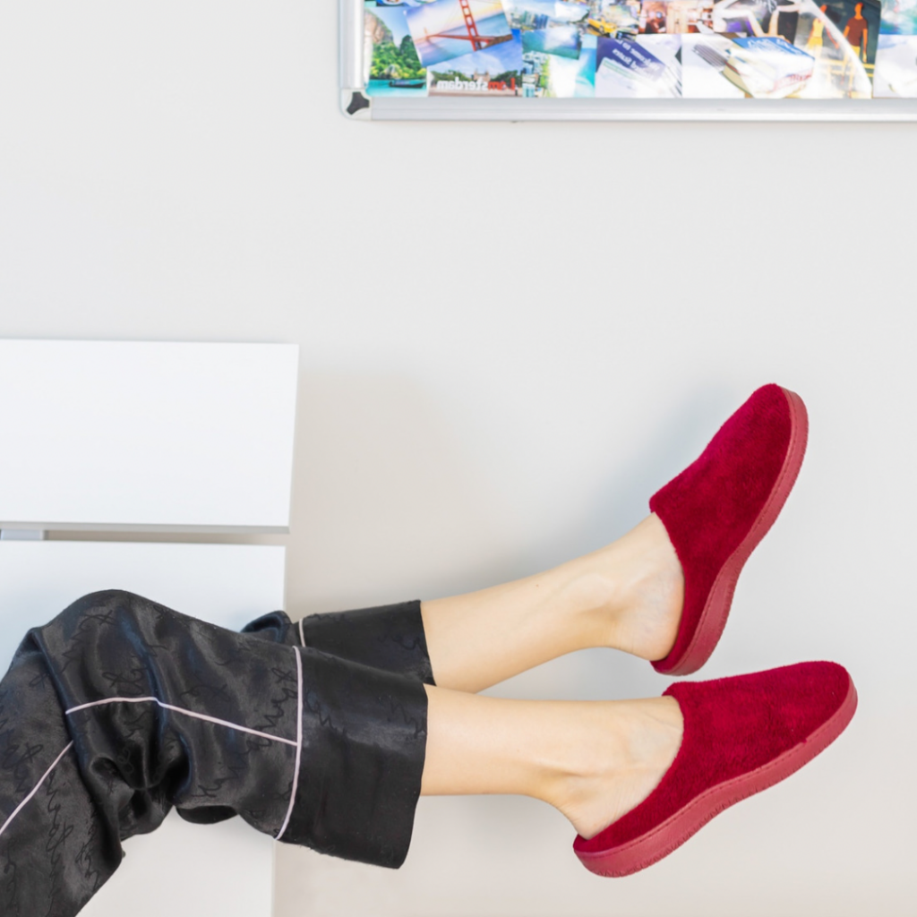 Women’s Mellow Fleece Slipper - Lyfe Lax